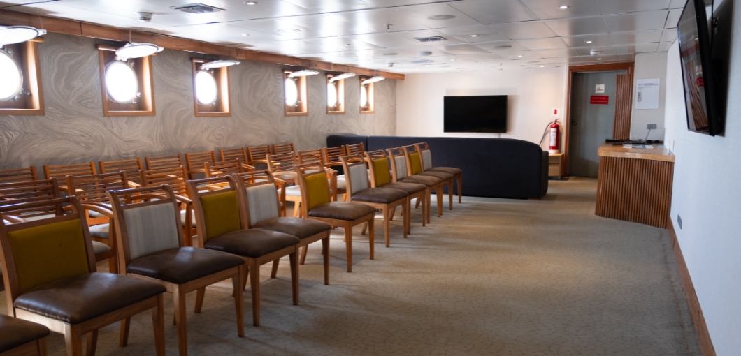 Legend Cruise Ship